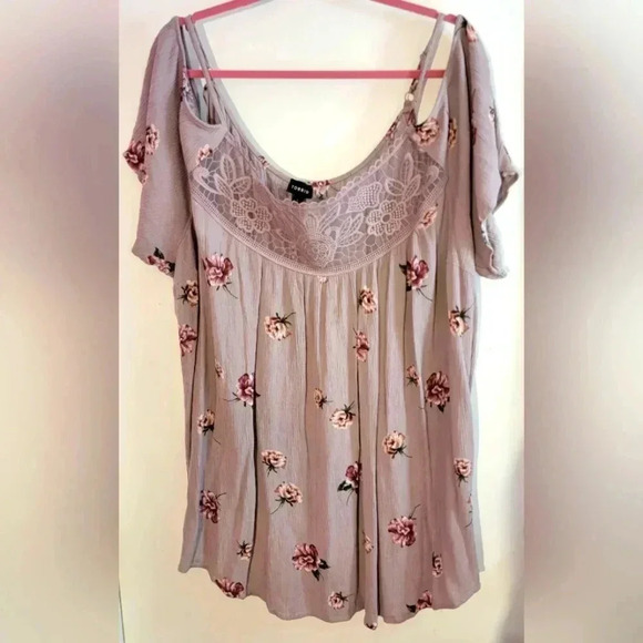 torrid | Tops | Torrid Cold Shoulder Purple Lace Top | Poshmark